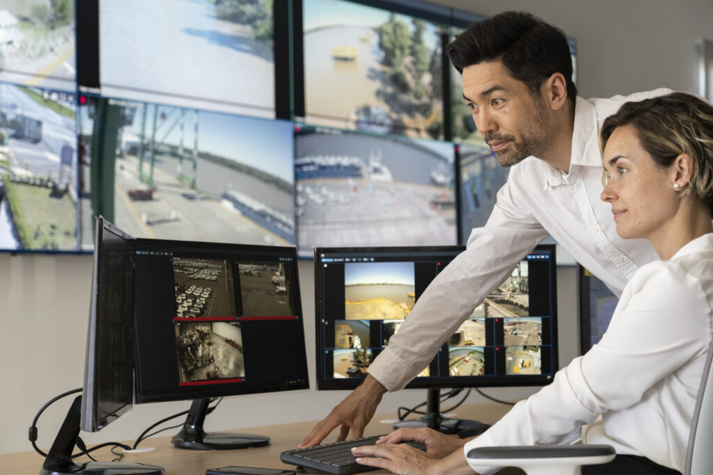 Live video monitoring: What it is and how it works - Bay Alarm